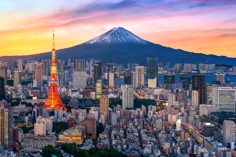 The Best 5 Tokyo Hotels, Recommended by A Travel Expert