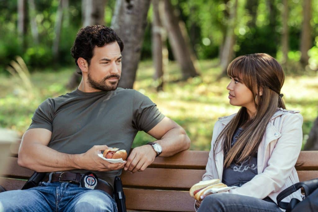 'Wild Cards': Ellis And Max’s 'Will They Or Won't They' Relationship ...